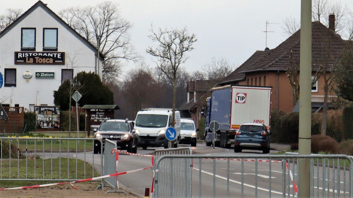 Hohes Verkehrsaufkommen und hoher Verkehrslärm in Rickelrath